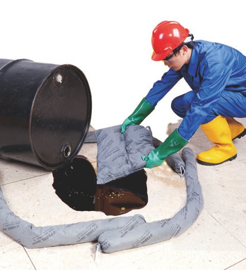 302L Universal Spill Kits with 95 Gallon Poly-Overpack Salvage Drum